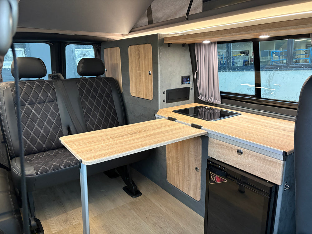 Volkswagen T6.1 Camper mit Aufstelldach, 2.0 TDI, 150 PS / 110KW, DSG